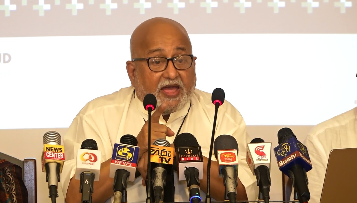 අධ්‍යාපන ප්‍රතිත්ති ගැන පාලකයන් මුනිවත රකින්නේ ඇයි ? - Rata.lk